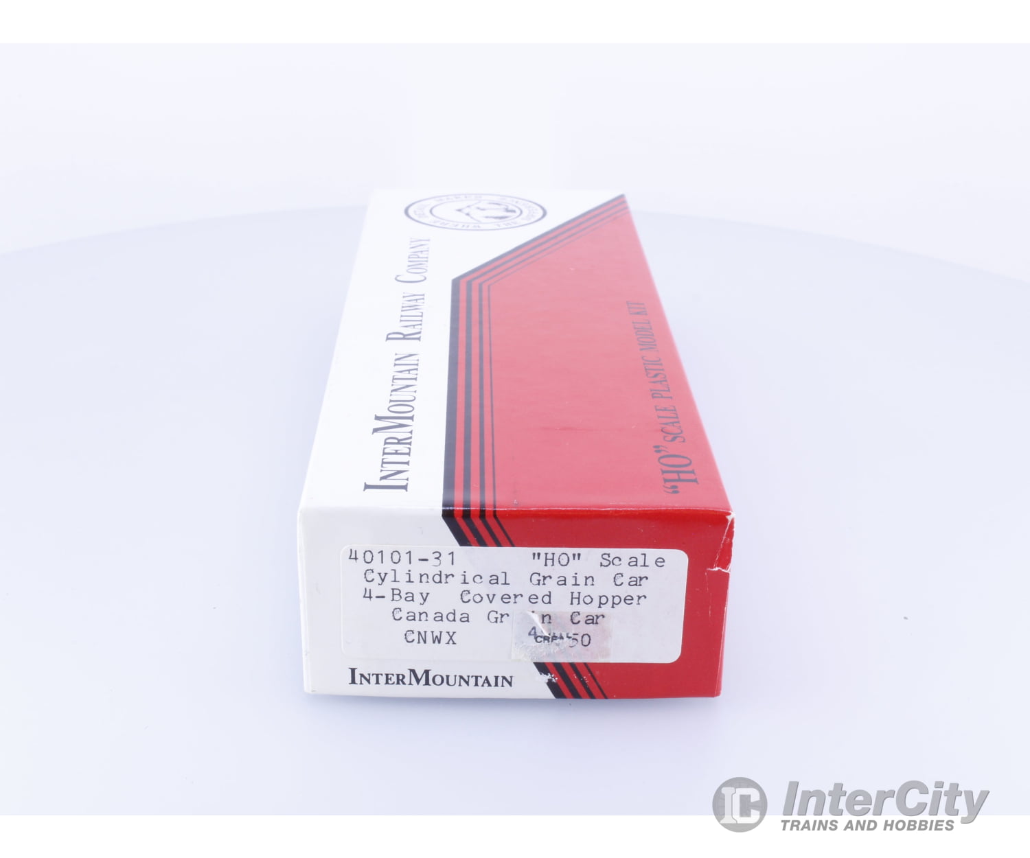 InterMountain 40101-31 HO 4 Bay Cylindrical Grain Hopper Kit Canadian